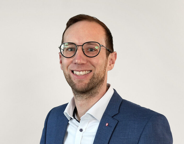 Kontakt: Ihre Ansprechpersonen im Detail - St. Lukas Leben erleben.